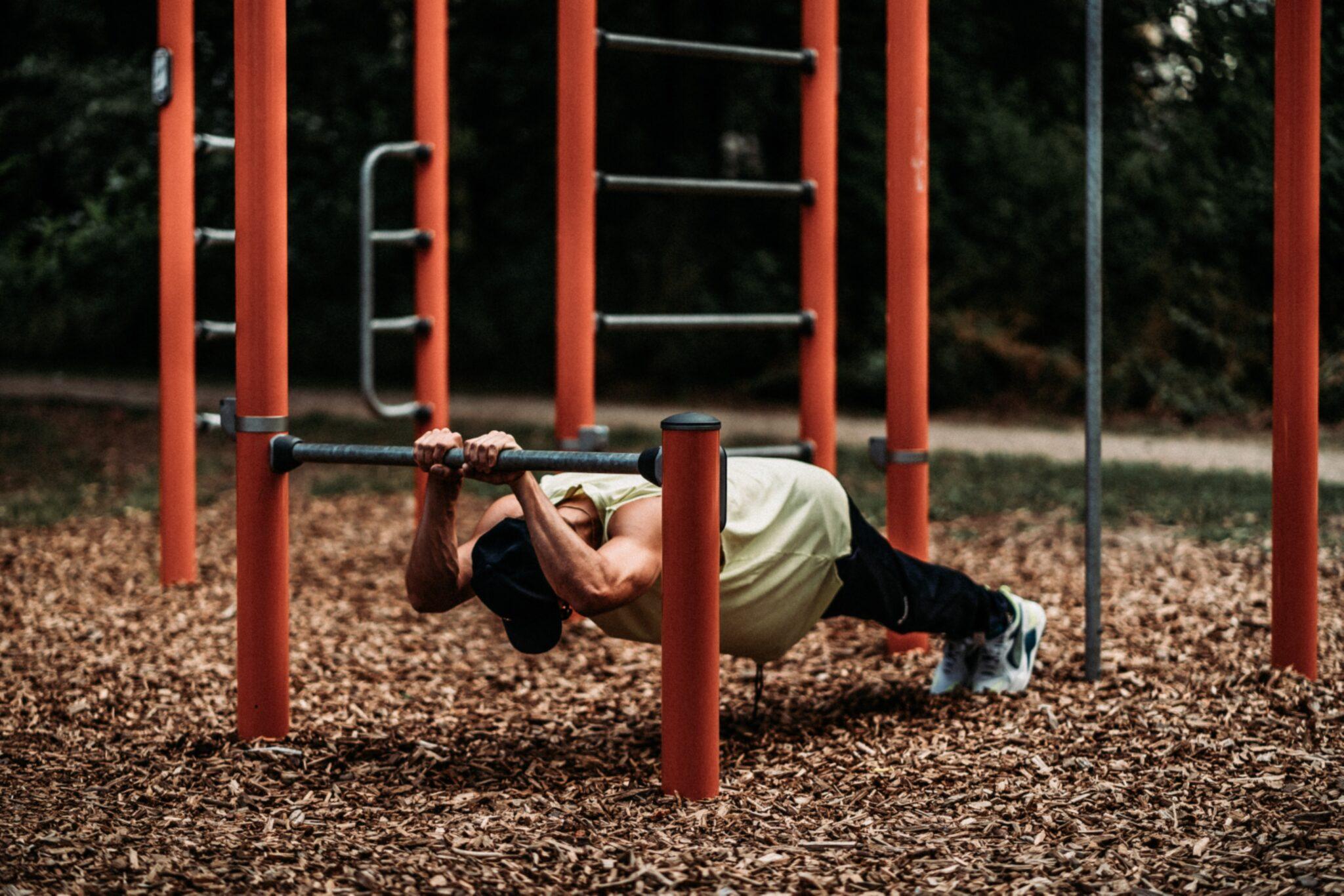 11 Calisthenics Exercises for Beginners: Benefits, Calories Burned and more