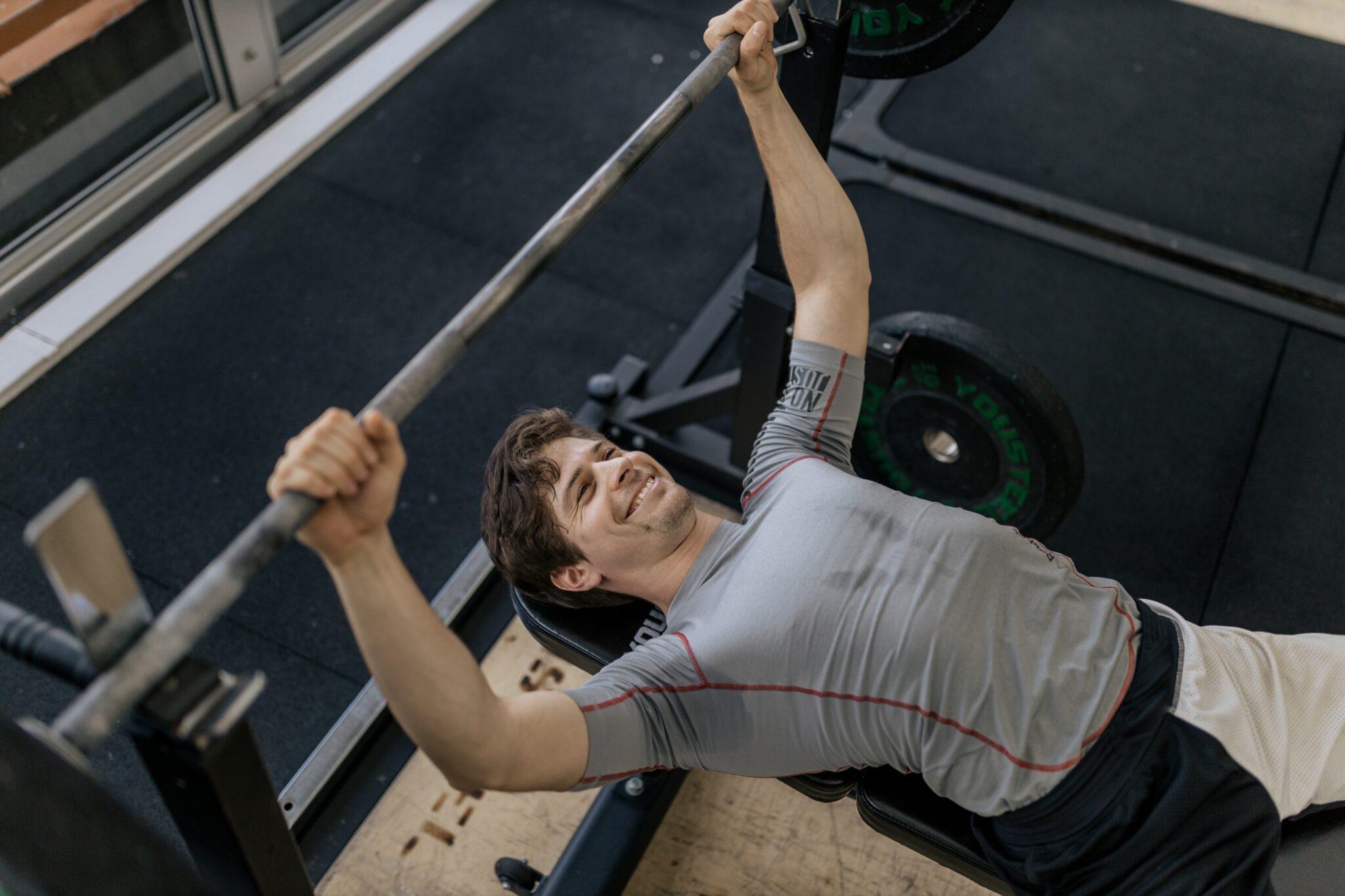 Flat vs Incline Bench Press: Which Is Better? 7 Differences