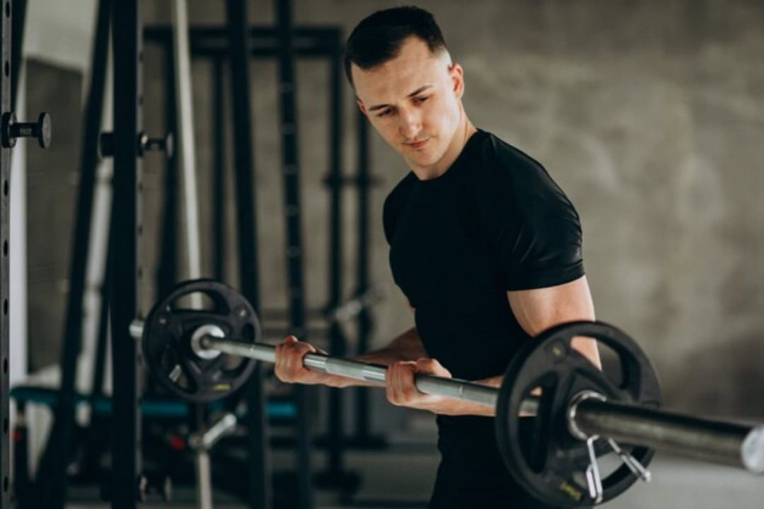Can Slowing Down Your Reps Improve the Mind-Muscle Connection?